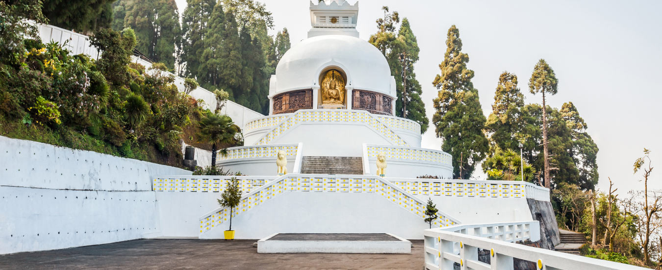 Visit Japanese Peace Pagoda with Your Family