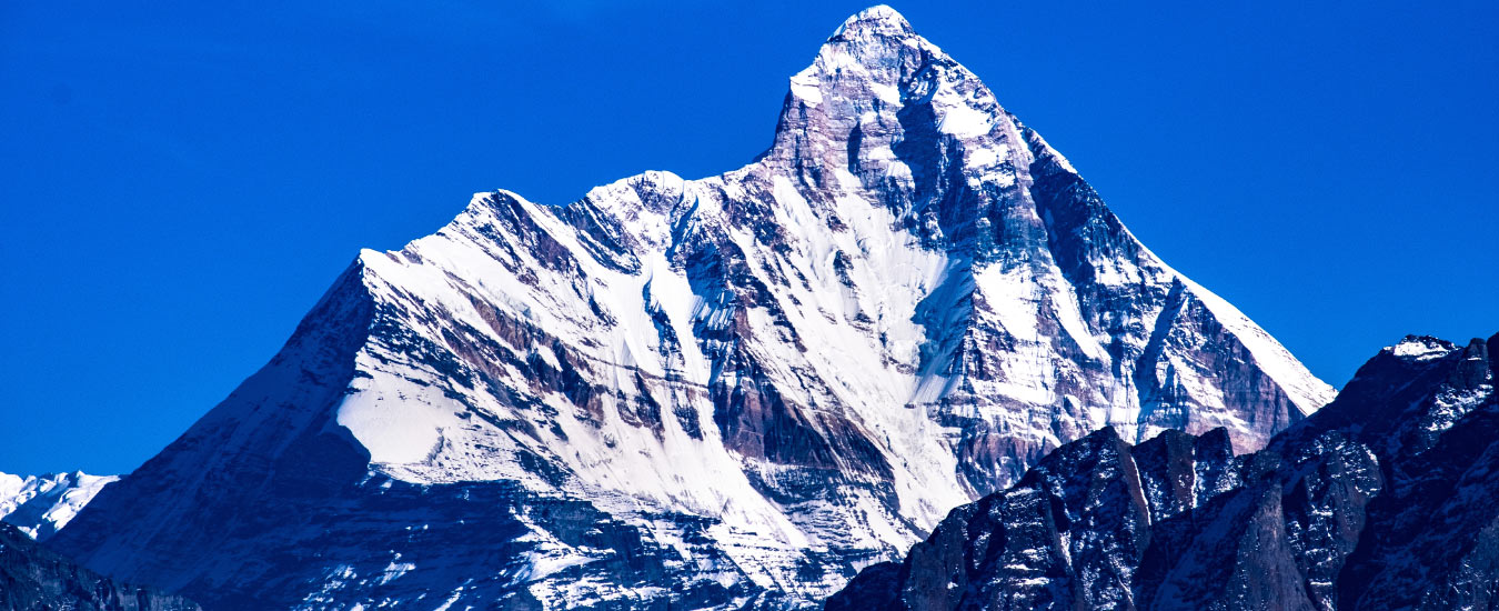 Experience Majestic Nanda Devi at Chaukori with Your Family