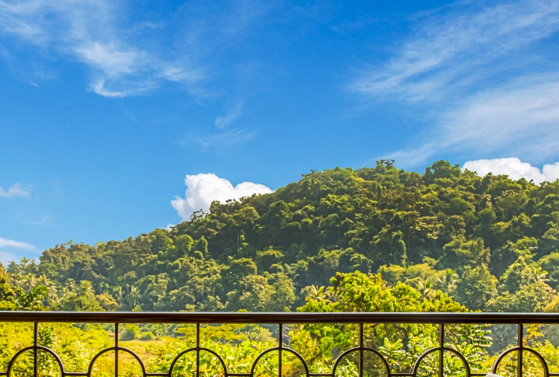 Unwind Restaurant in Assonora, Goa - Club Mahindra