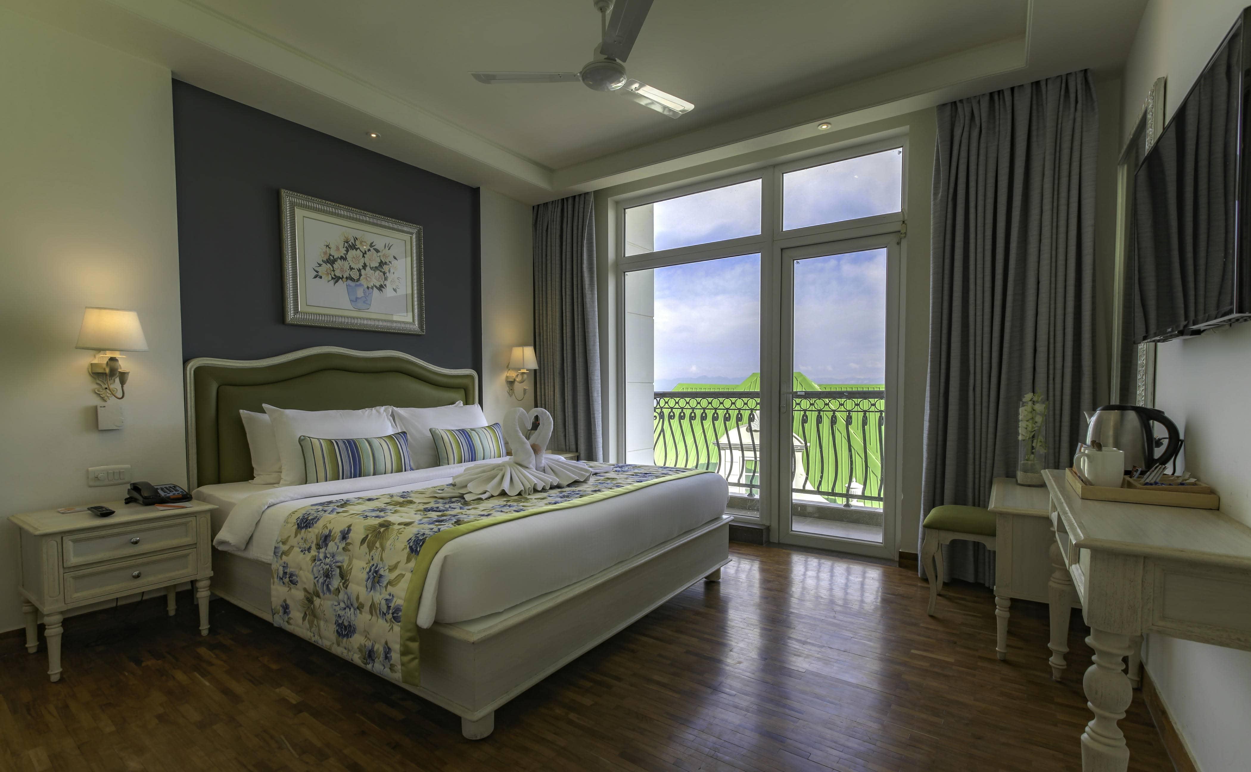 Holiday at 140+ Resorts in India and Abroad with Club Mahindra